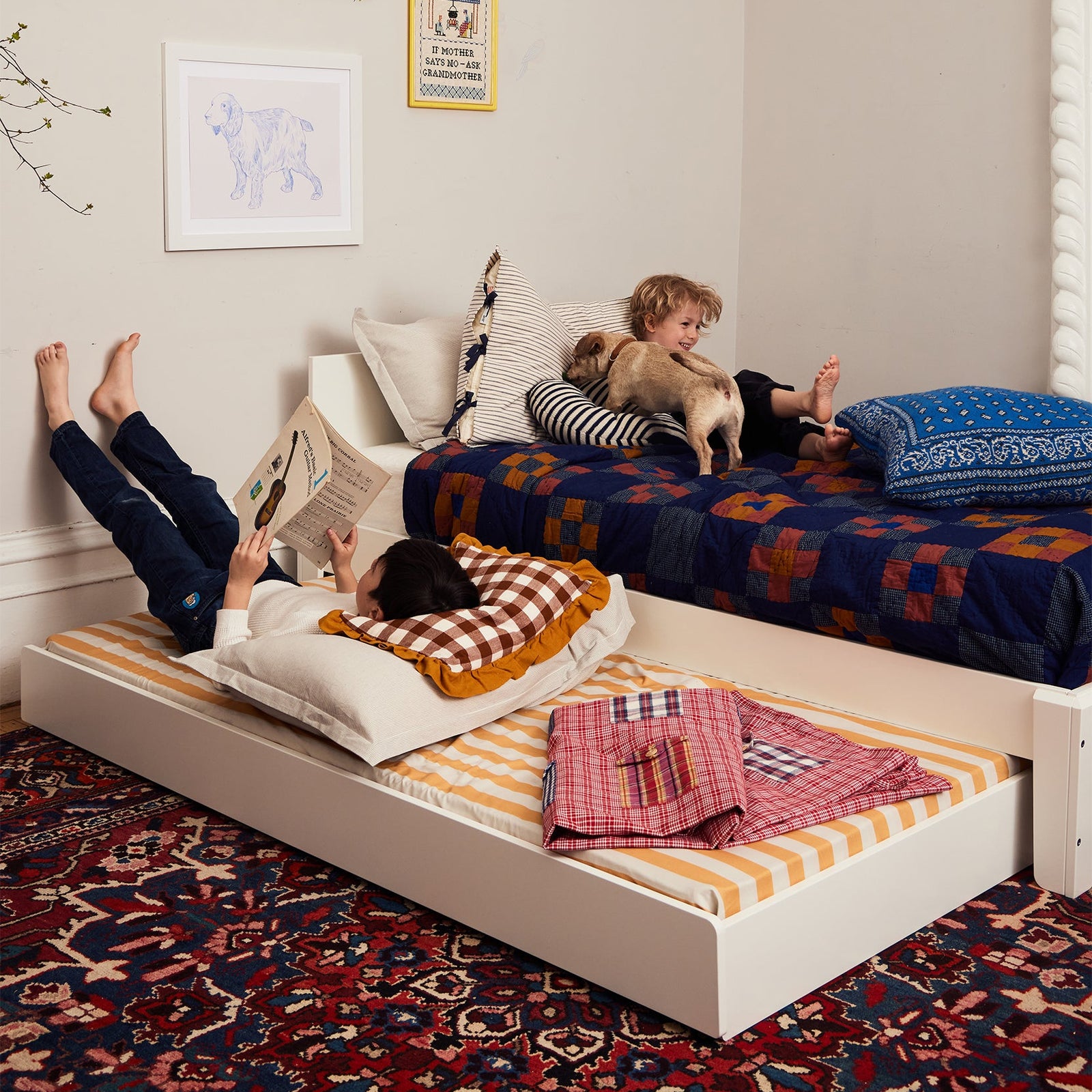Modern Toddler & Kids Perch Twin Lower Bed | Oeuf Canada